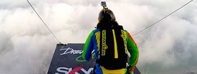 Get Em High » The Dream Jump – Dubai Skydiving
